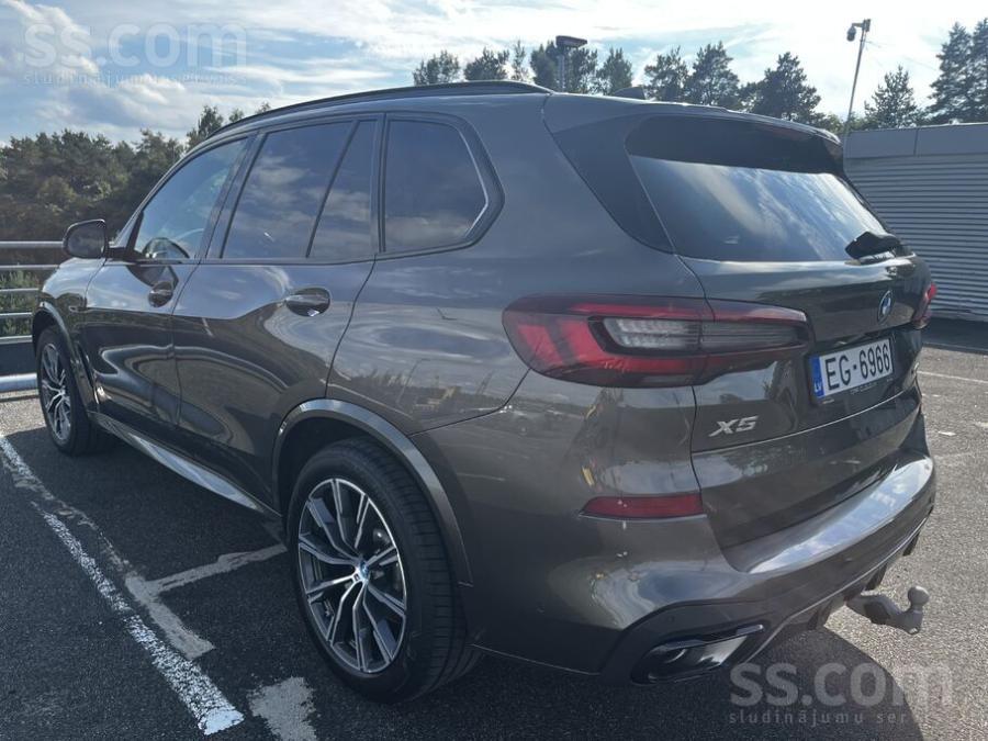 Brūns BMW X5 2022 Rīga, ar dzinēja tilpumu 3.00 L un nobraukumu 97 tūkst. km par 54950 €, foto 9 vietnē AUTOMOTO.COM.LV
