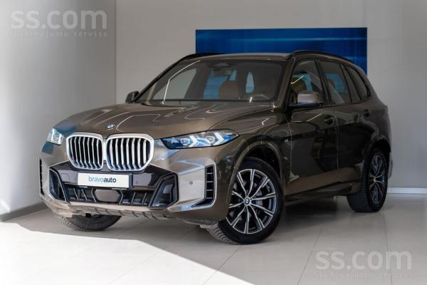 Brūns BMW X5 2023 Rīga, ar dzinēja tilpumu 3.00 L un nobraukumu 62 tūkst. km par 58990 €, foto 1 vietnē AUTOMOTO.COM.LV