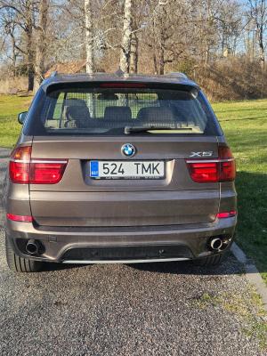 Brūns BMW X5 2012 Tallina, ar dzinēja tilpumu 3.00 L un nobraukumu 383 tūkst. km par 12500 €, foto 5 vietnē AUTOMOTO.COM.LV