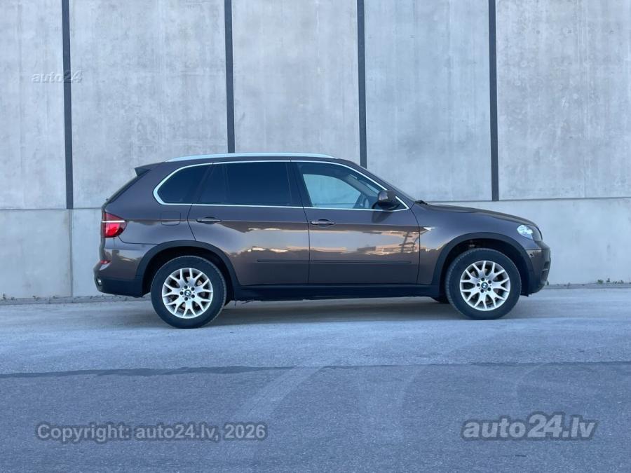 Brūns BMW X5 2012 Tallina, ar dzinēja tilpumu 3.00 L un nobraukumu 224 tūkst. km par 13500 €, foto 3 vietnē AUTOMOTO.COM.LV