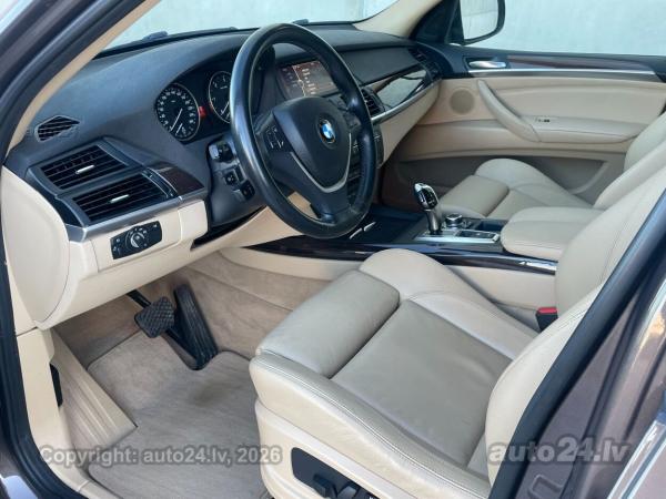 BMW X5 2012 in Tallinn on AUTOMOTO.COM.LV Brown BMW X5 2012 in Tallinn, with an engine capacity of 3.00 L and mileage of 224 thousand km for 13500 €, photo 9 on AUTOMOTO.COM.LV