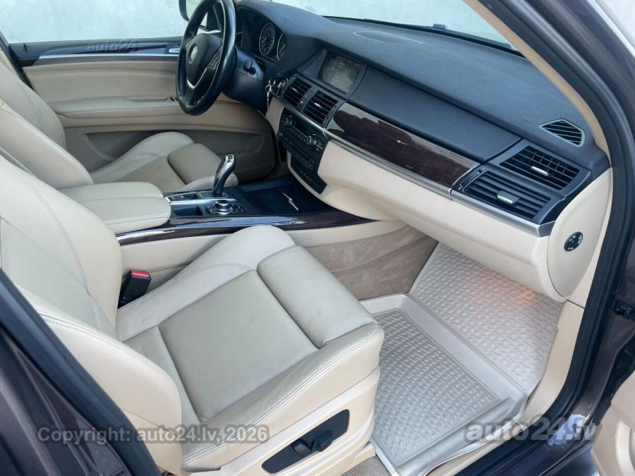 Brūns BMW X5 2012 Tallina, ar dzinēja tilpumu 3.00 L un nobraukumu 224 tūkst. km par 13500 €, foto 10 vietnē AUTOMOTO.COM.LV
