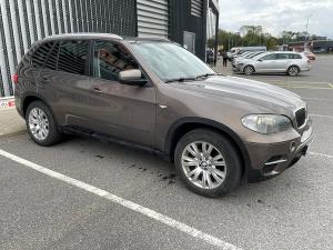 Brūns BMW X5 2012 Kohtla-Jerve, ar dzinēja tilpumu 3.00 L un nobraukumu 241 tūkst. km par 12900 €, foto 10 vietnē AUTOMOTO.COM.LV