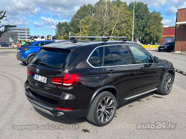 Brūns BMW X5 2014 Tallina, ar dzinēja tilpumu 3.00 L un nobraukumu 215 tūkst. km par 21500 €, foto 3 vietnē AUTOMOTO.COM.LV