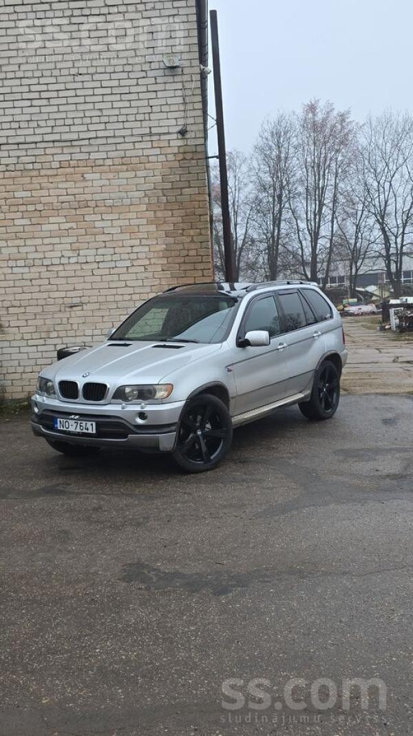 BMW X5 2001 Rīga, ar dzinēja tilpumu 3.00 L un nobraukumu 376 tūkst. km par 3800 €, foto 1 vietnē AUTOMOTO.COM.LV