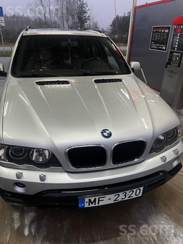 BMW X5 2001 Daugavpils, ar dzinēja tilpumu 3.00 L un nobraukumu 325 tūkst. km par 2500 €, foto 1 vietnē AUTOMOTO.COM.LV