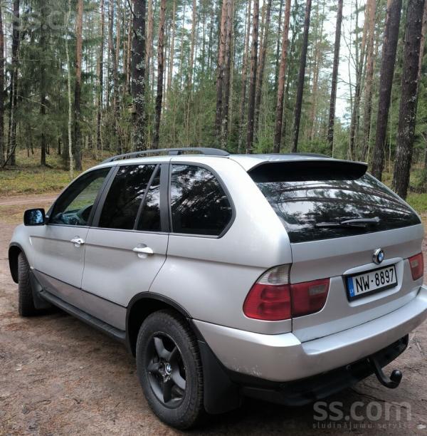 BMW X5 2001 in Rezekne, with an engine capacity of 3.00 L and mileage of 327 thousand km for 2950 €, photo 1 on AUTOMOTO.COM.LV