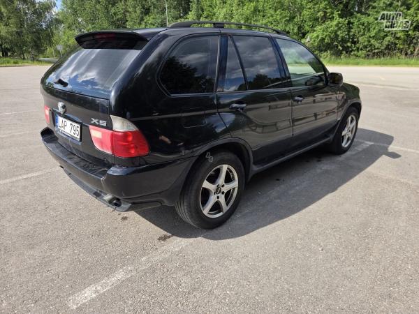 BMW X5 2001 in Vilnius, with an engine capacity of 3.00 L and mileage of 291 thousand km for 2500 €, photo 4 on AUTOMOTO.COM.LV