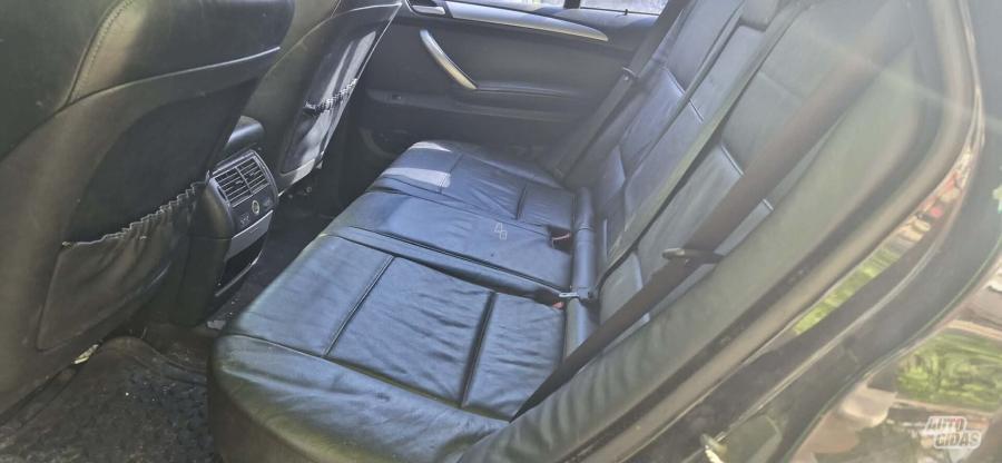 BMW X5 2001 Kauņa, ar dzinēja tilpumu 3.00 L un nobraukumu 280 tūkst. km par 1550 €, foto 7 vietnē AUTOMOTO.COM.LV