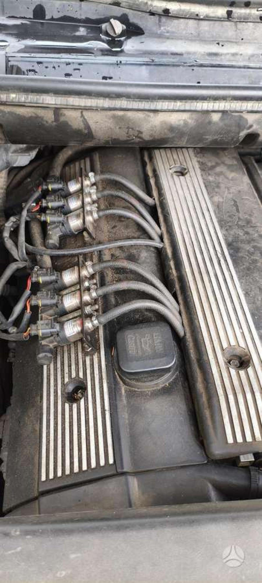 BMW X5 2001 Viļņa, ar dzinēja tilpumu 3.00 L un nobraukumu 368 tūkst. km par 2199 €, foto 35 vietnē AUTOMOTO.COM.LV