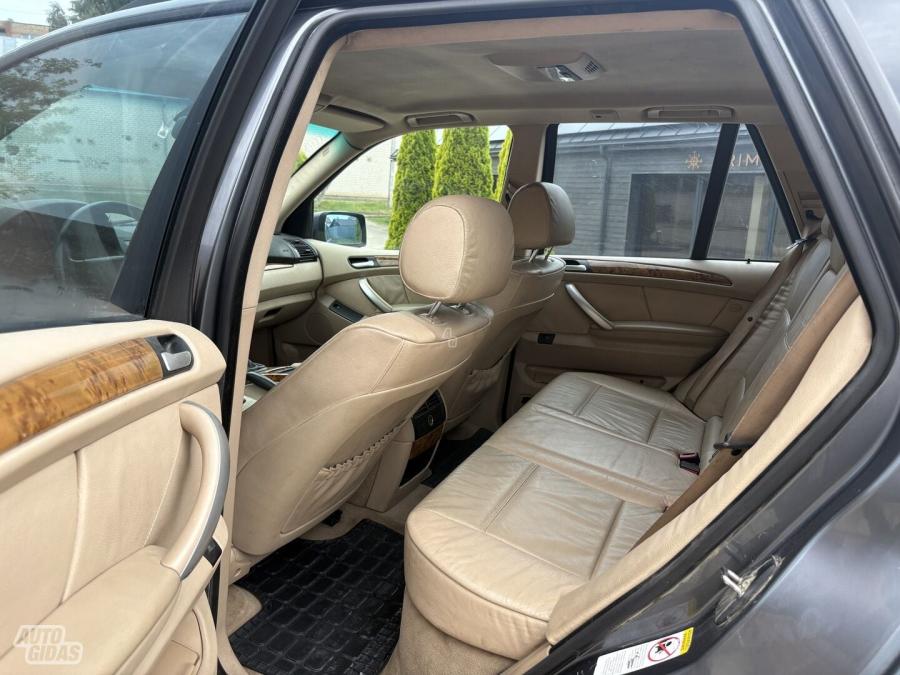 BMW X5 2001 Viļņa, ar dzinēja tilpumu 2.90 L un nobraukumu 350 tūkst. km par 3000 €, foto 13 vietnē AUTOMOTO.COM.LV
