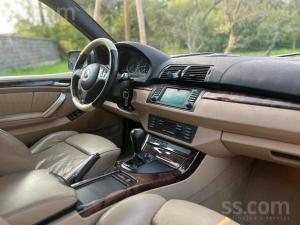 BMW X5 2002 in Jelgava, with an engine capacity of 3.00 L and mileage of 315 thousand km for 3600 €, photo 6 on AUTOMOTO.COM.LV