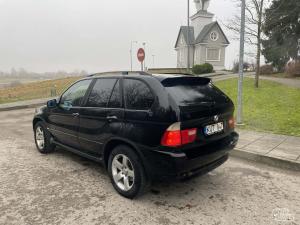 BMW X5 2002 Telšiai, ar dzinēja tilpumu 3.00 L un nobraukumu 351 tūkst. km par 3100 €, foto 4 vietnē AUTOMOTO.COM.LV