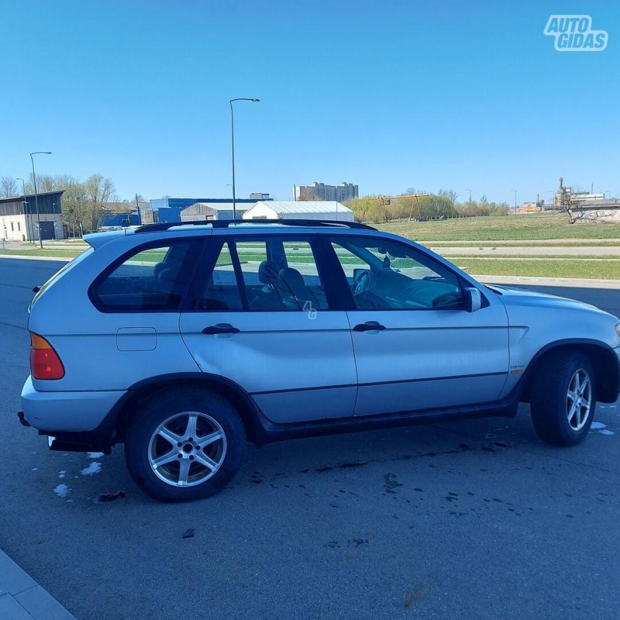BMW X5 2002 Kauņa, ar dzinēja tilpumu 3.00 L un nobraukumu 300 tūkst. km par 2550 €, foto 7 vietnē AUTOMOTO.COM.LV