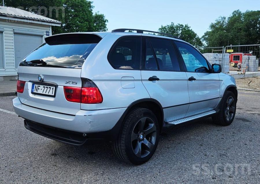 BMW X5 2002 Rīga, ar dzinēja tilpumu 3.00 L un nobraukumu 372 tūkst. km par 3300 €, foto 5 vietnē AUTOMOTO.COM.LV