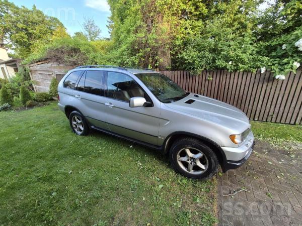 BMW X5 2002 Jūrmala, ar dzinēja tilpumu 3.00 L un nobraukumu 351 tūkst. km par 1800 €, foto 1 vietnē AUTOMOTO.COM.LV