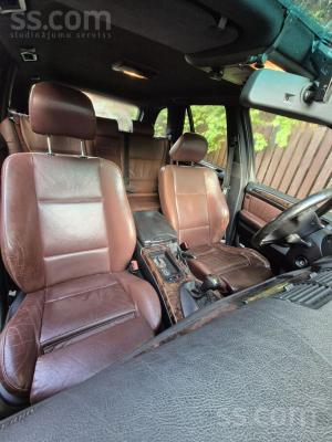 BMW X5 2002 Jūrmala, ar dzinēja tilpumu 3.00 L un nobraukumu 351 tūkst. km par 1800 €, foto 5 vietnē AUTOMOTO.COM.LV