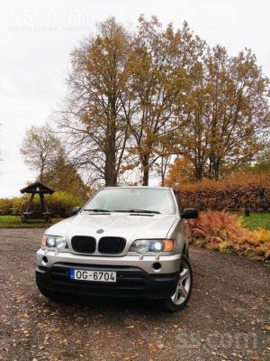 BMW X5 2002 in Daugavpils, with an engine capacity of 3.00 L and mileage of 450 thousand km for 2600 €, photo  on AUTOMOTO.COM.LV