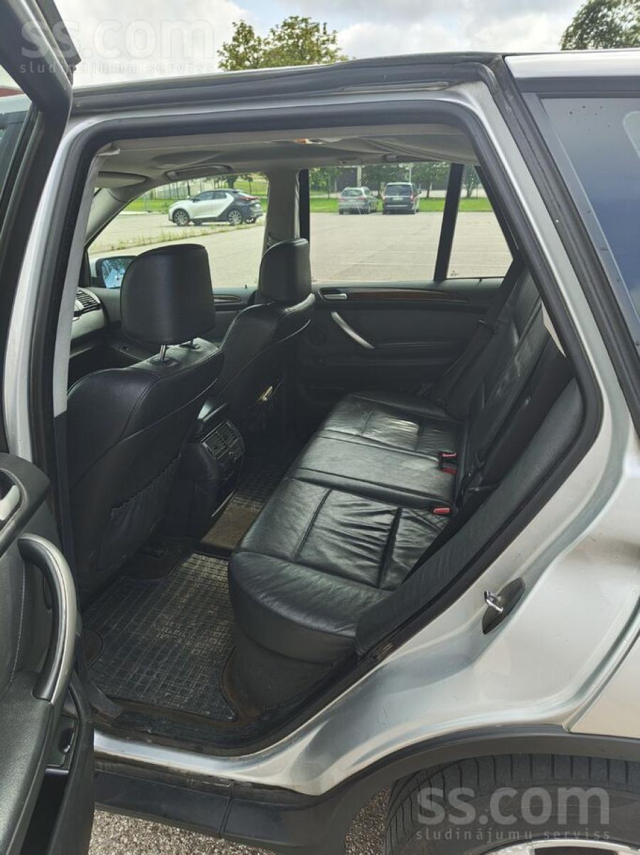 BMW X5 2002 Jelgava, ar dzinēja tilpumu 3.00 L un nobraukumu 397 tūkst. km par 2500 €, foto 10 vietnē AUTOMOTO.COM.LV