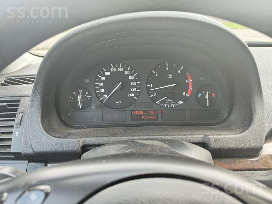 BMW X5 2002 Jelgava, ar dzinēja tilpumu 3.00 L un nobraukumu 397 tūkst. km par 2500 €, foto 12 vietnē AUTOMOTO.COM.LV