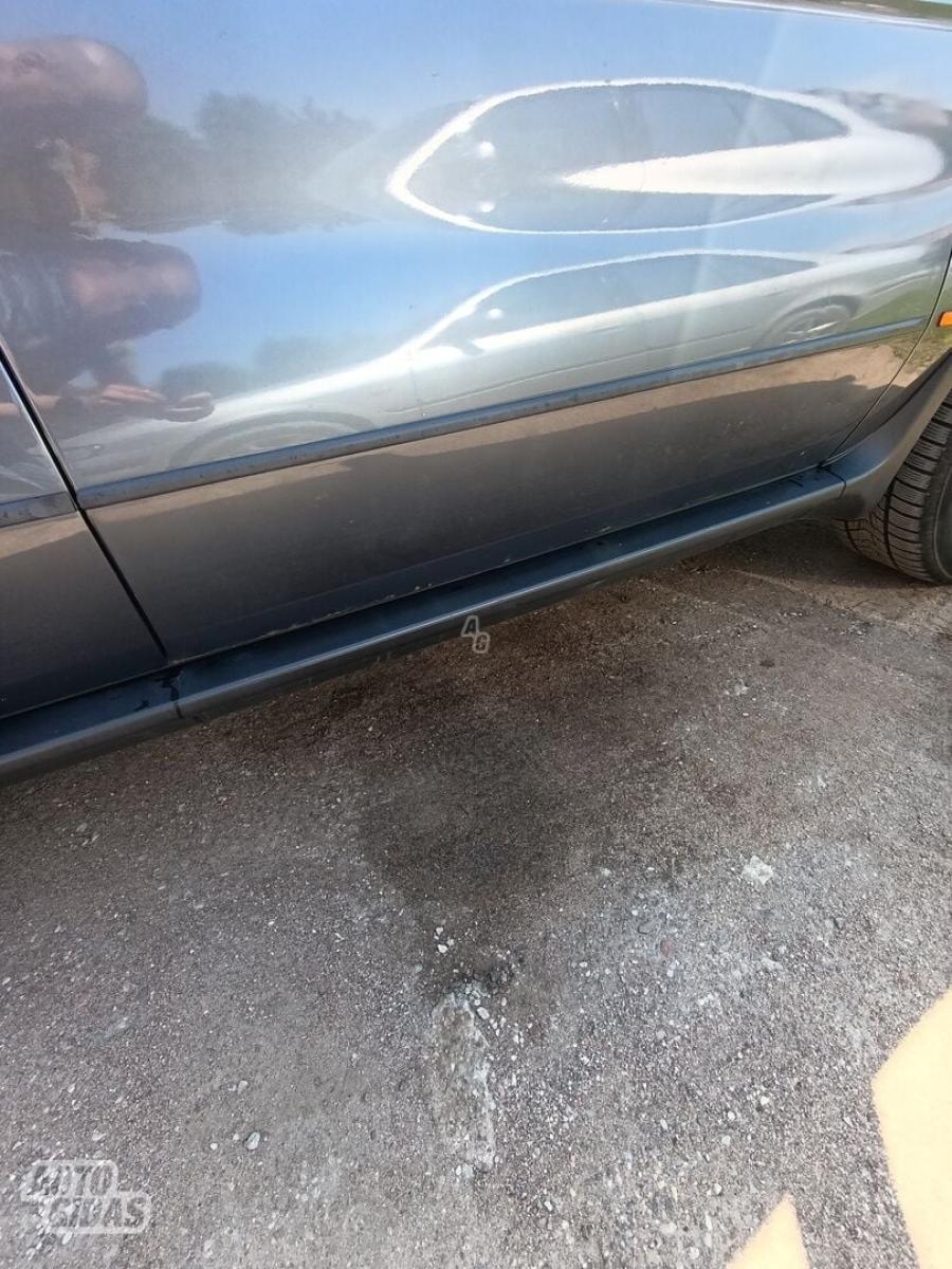 BMW X5 2002 Klaipėda, ar dzinēja tilpumu 2.90 L un nobraukumu 400 tūkst. km par 2500 €, foto 20 vietnē AUTOMOTO.COM.LV