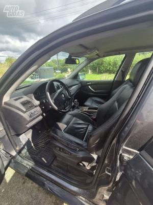 BMW X5 2002 Šilutė, ar dzinēja tilpumu 2.90 L un nobraukumu 40 tūkst. km par 2800 €, foto 10 vietnē AUTOMOTO.COM.LV
