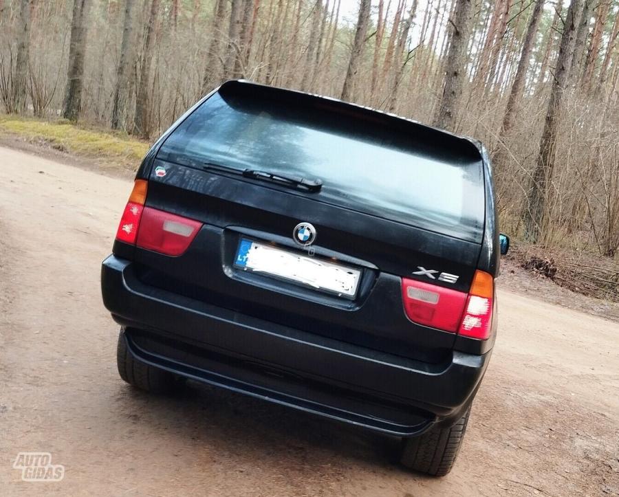 BMW X5 2003 in Jonava, with an engine capacity of 3.00 L and mileage of 300 thousand km for 2200 €, photo 5 on AUTOMOTO.COM.LV