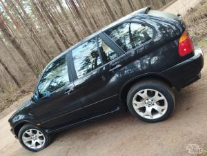 BMW X5 2003 in Jonava, with an engine capacity of 3.00 L and mileage of 300 thousand km for 2200 €, photo 9 on AUTOMOTO.COM.LV