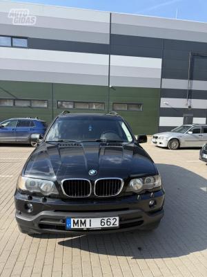 BMW X5 2003 Viļņa, ar dzinēja tilpumu 3.00 L un nobraukumu 330 tūkst. km par 2500 €, foto 3 vietnē AUTOMOTO.COM.LV