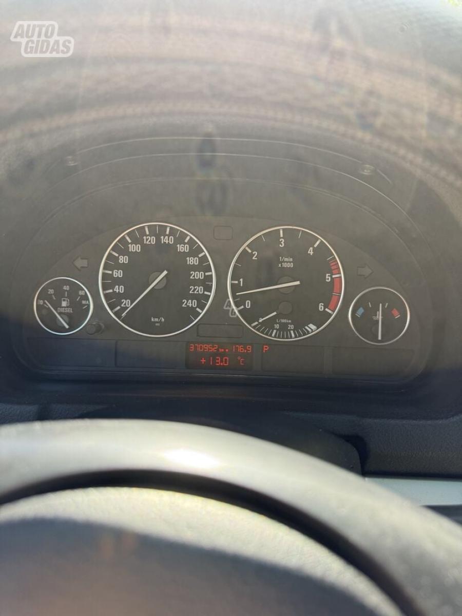 BMW X5 2003 in Marijampole, with an engine capacity of 3.00 L and mileage of 371 thousand km for 3000 €, photo 15 on AUTOMOTO.COM.LV