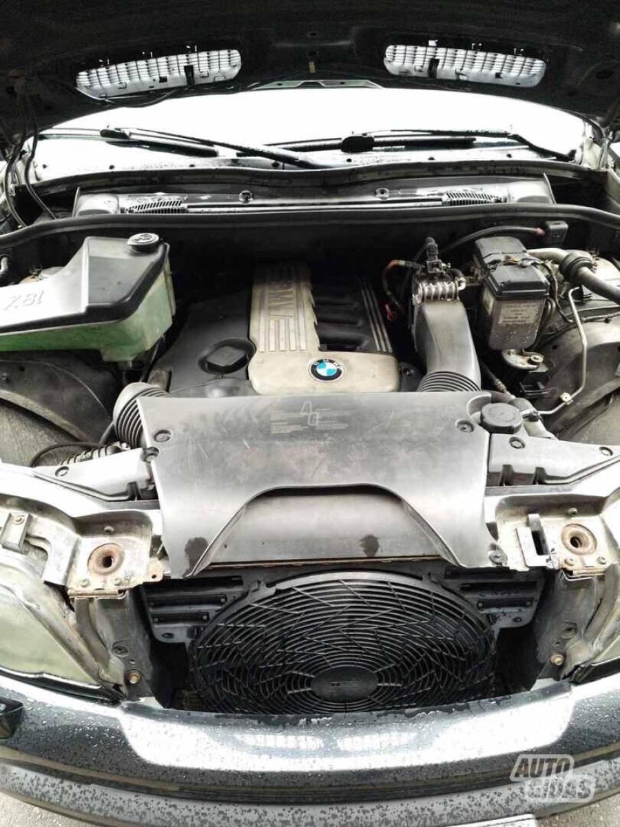 BMW X5 2003 in Kaunas, with an engine capacity of 3.00 L and mileage of 395 thousand km for 3900 €, photo 14 on AUTOMOTO.COM.LV