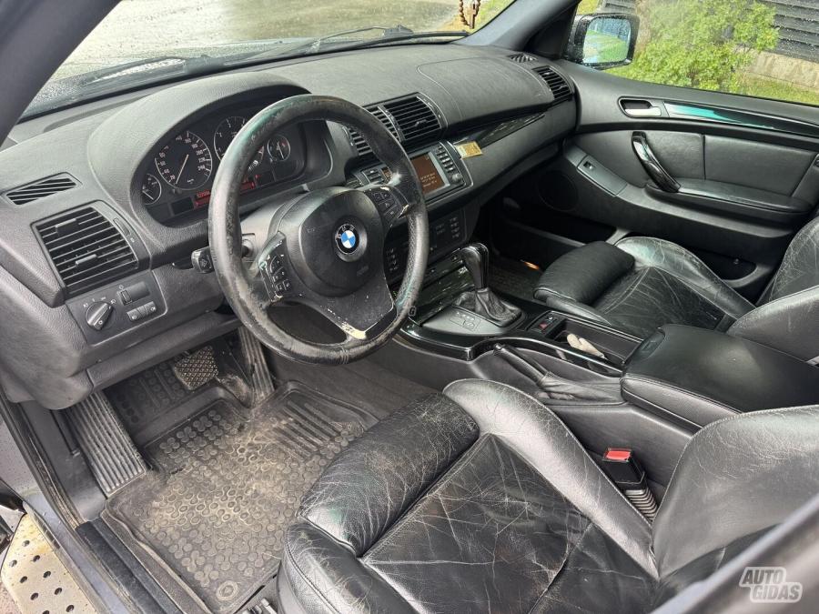 BMW X5 2003 in Vilnius, with an engine capacity of 2.90 L and mileage of 524 thousand km for 3150 €, photo 12 on AUTOMOTO.COM.LV