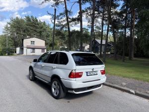 BMW X5 2003 in Varena, with an engine capacity of 2.90 L and mileage of 406 thousand km for 2750 €, photo 6 on AUTOMOTO.COM.LV