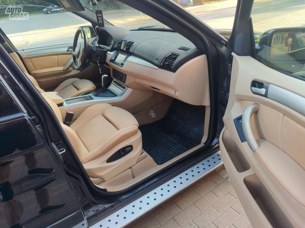 BMW X5 2003 Ukmergė, ar dzinēja tilpumu 2.90 L un nobraukumu 300 tūkst. km par 4000 €, foto 9 vietnē AUTOMOTO.COM.LV