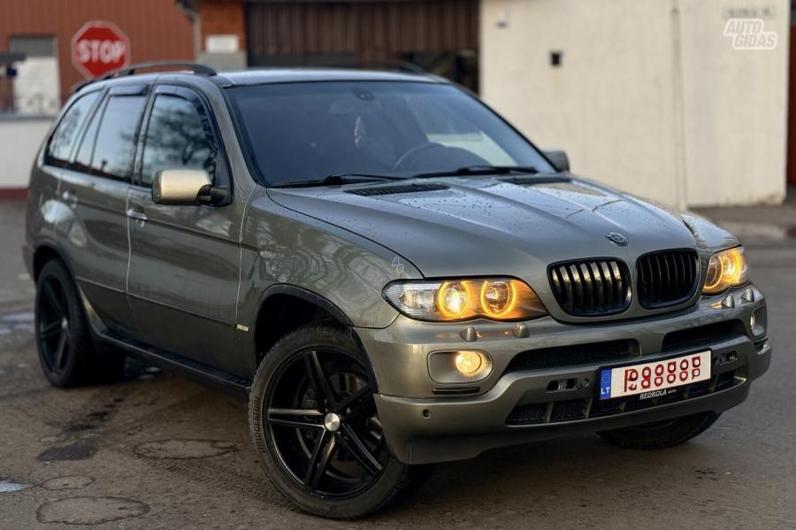 BMW X5 2004 in Vilnius, with an engine capacity of 4.40 L and mileage of 380 thousand km for 4550 €, photo 1 on AUTOMOTO.COM.LV
