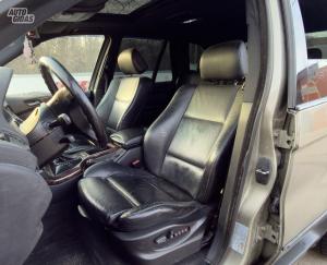 BMW X5 2004 in Vilnius, with an engine capacity of 4.40 L and mileage of 380 thousand km for 4550 €, photo 9 on AUTOMOTO.COM.LV