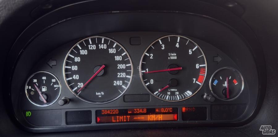 BMW X5 2004 in Vilnius, with an engine capacity of 4.40 L and mileage of 380 thousand km for 4550 €, photo 13 on AUTOMOTO.COM.LV
