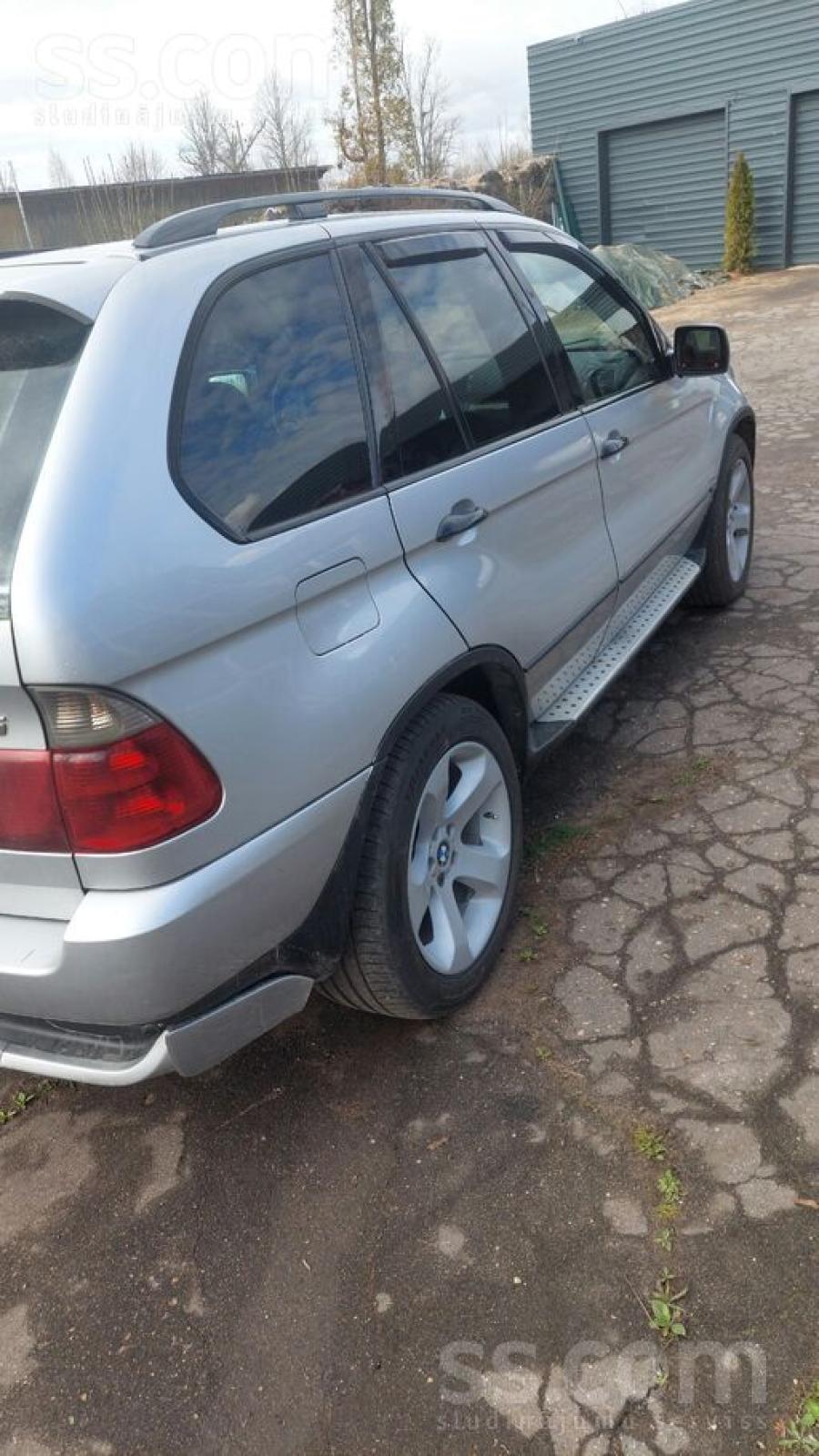 BMW X5 2004 in Preili, with an engine capacity of 3.00 L and mileage of 374 thousand km for 5000 €, photo 7 on AUTOMOTO.COM.LV