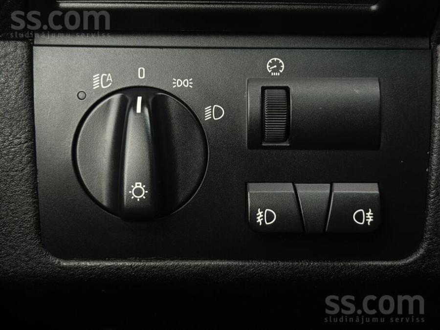BMW X5 2004 Liepāja, ar dzinēja tilpumu 3.00 L un nobraukumu 298 tūkst. km par 4450 €, foto 11 vietnē AUTOMOTO.COM.LV