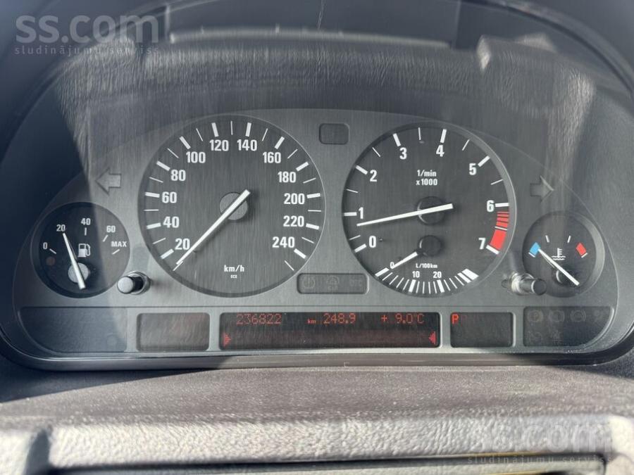BMW X5 2004 in Jelgava, with an engine capacity of 3.00 L and mileage of 237 thousand km for 3990 €, photo 6 on AUTOMOTO.COM.LV