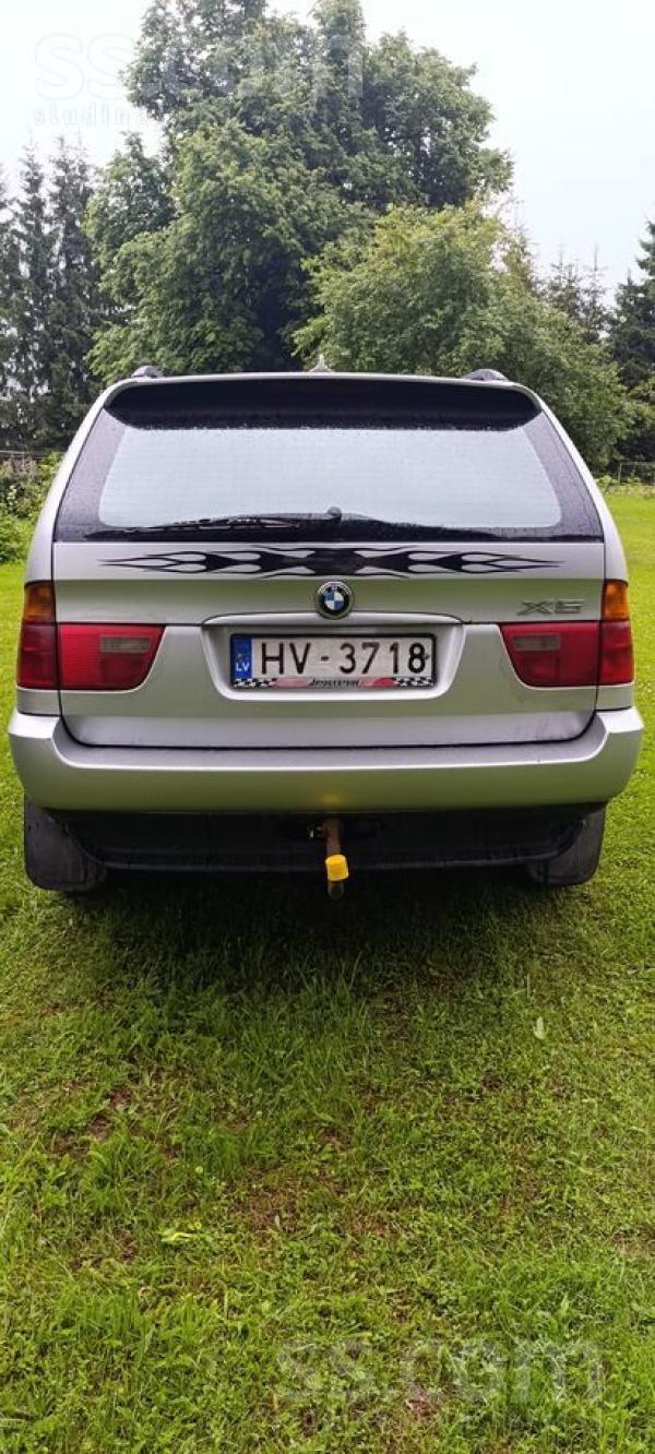 BMW X5 2004 in Valmiera, with an engine capacity of 3.00 L and mileage of 285 thousand km for 5450 €, photo 4 on AUTOMOTO.COM.LV