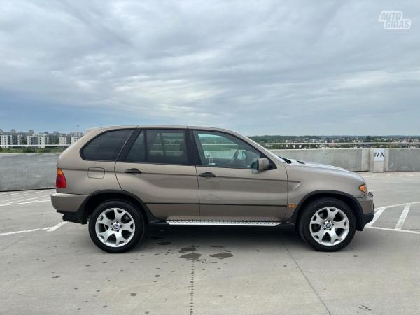 BMW X5 2005 in Vilnius, with an engine capacity of 3.00 L and mileage of 360 thousand km for 4500 €, photo 4 on AUTOMOTO.COM.LV