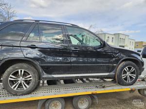 BMW X5 2005 in Ignalina, with an engine capacity of 3.00 L and mileage of 520 thousand km for 2750 €, photo 5 on AUTOMOTO.COM.LV