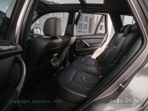 BMW X5 2005 in Tartu, with an engine capacity of 3.00 L and mileage of 280 thousand km for 8499 €, photo 17 on AUTOMOTO.COM.LV