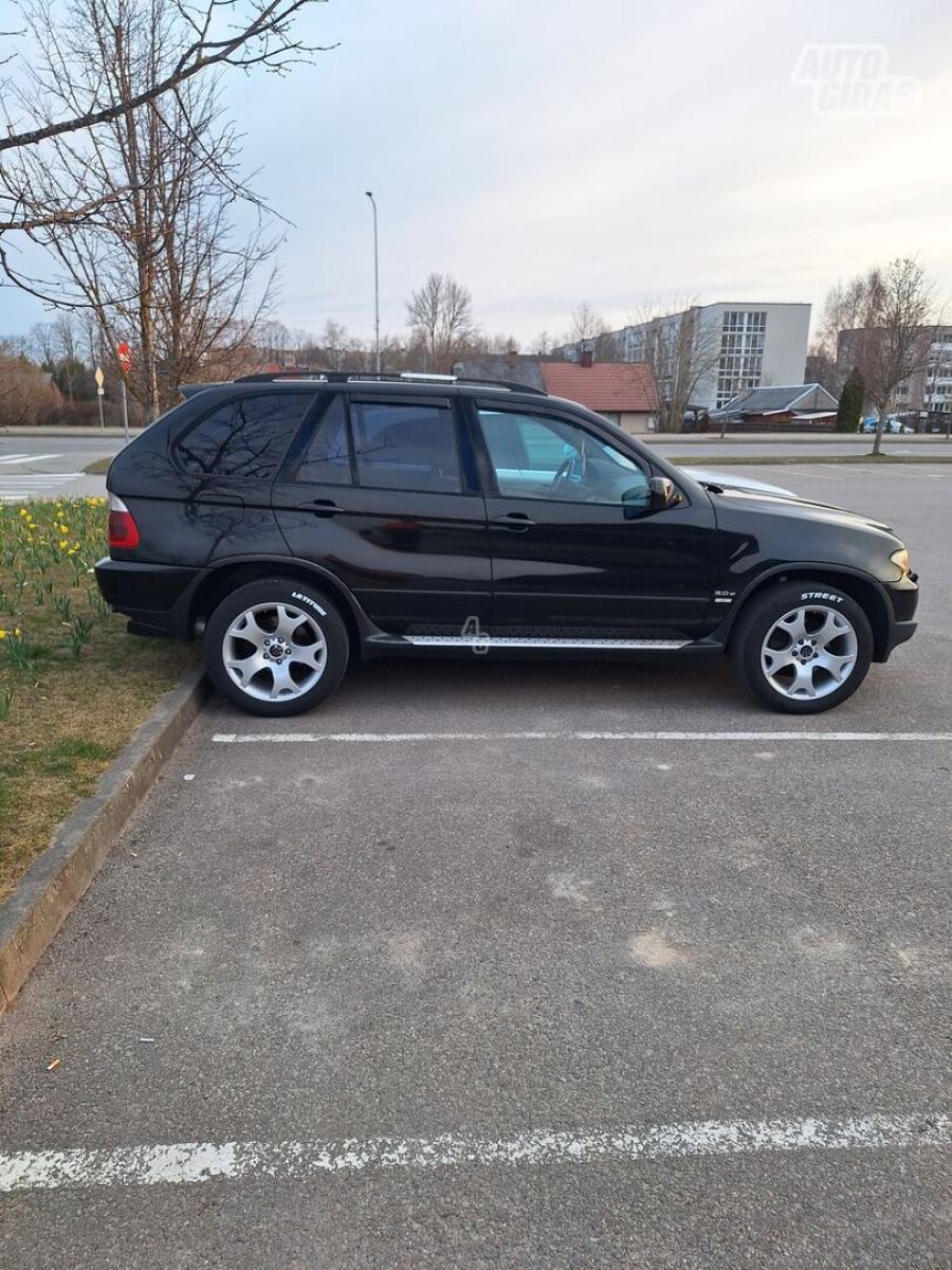 BMW X5 2005 Skuodas, ar dzinēja tilpumu 3.00 L un nobraukumu 300 tūkst. km par 5500 €, foto 1 vietnē AUTOMOTO.COM.LV