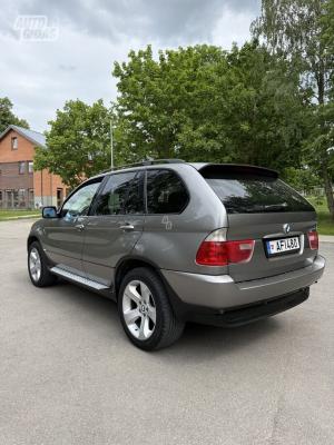 BMW X5 2005 in Marijampole, with an engine capacity of 3.00 L and mileage of 343 thousand km for 4500 €, photo 4 on AUTOMOTO.COM.LV