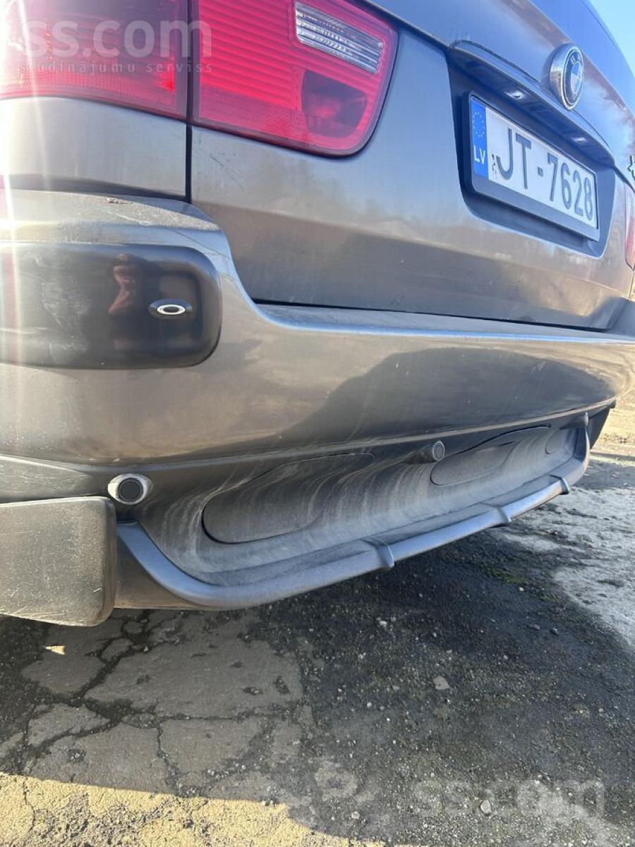 BMW X5 2005 Liepāja, ar dzinēja tilpumu 3.00 L un nobraukumu 343 tūkst. km par 5050 €, foto 9 vietnē AUTOMOTO.COM.LV