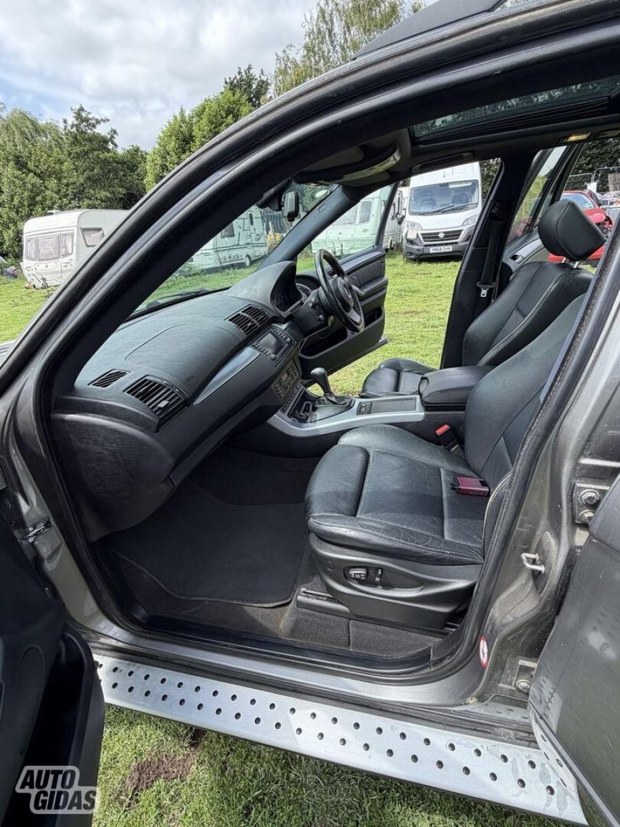 BMW X5 2005 Viļņa, ar dzinēja tilpumu 3.00 L un nobraukumu 248 tūkst. km par 2999 €, foto 14 vietnē AUTOMOTO.COM.LV