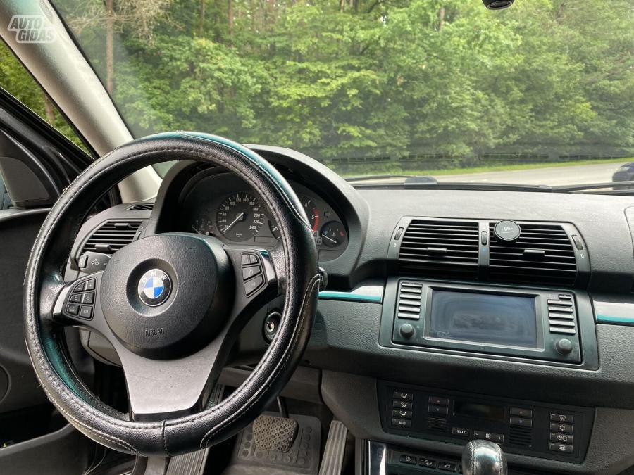 BMW X5 2005 in Vilnius, with an engine capacity of 3.00 L and mileage of 326 thousand km for 5500 €, photo 6 on AUTOMOTO.COM.LV