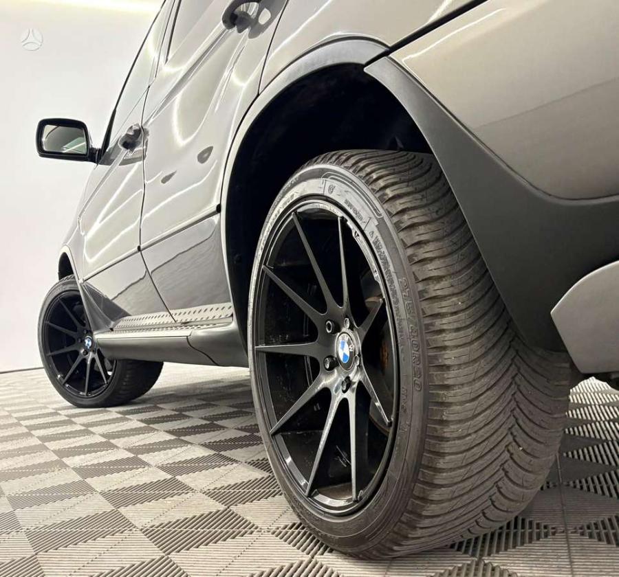 BMW X5 2005 Marijampole, ar dzinēja tilpumu 2.99 L un nobraukumu 339 tūkst. km par 7650 €, foto 21 vietnē AUTOMOTO.COM.LV